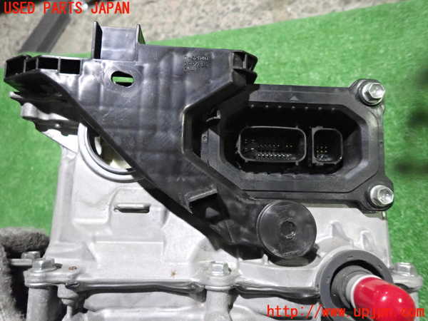 2UPJ-60006916]カローラアクシオハイブリッド(NKE165)インバーターコンバーター 中古 の商品画像